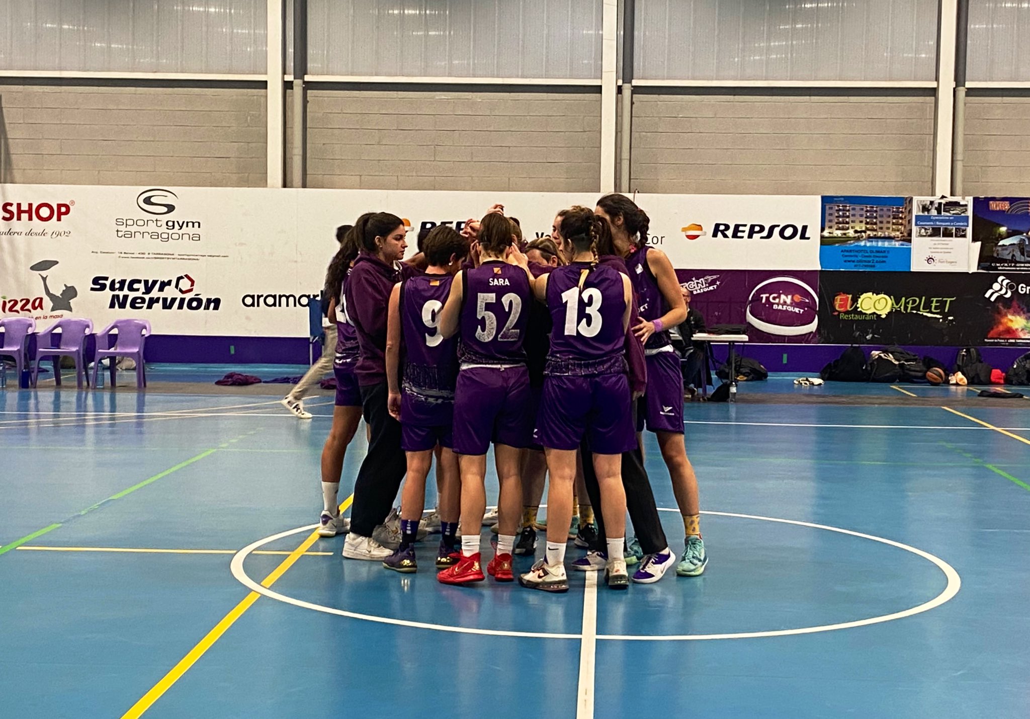 El TGN Bàsquet ha caigut en el derbi contra el CB Valls Lear per 52 a ...