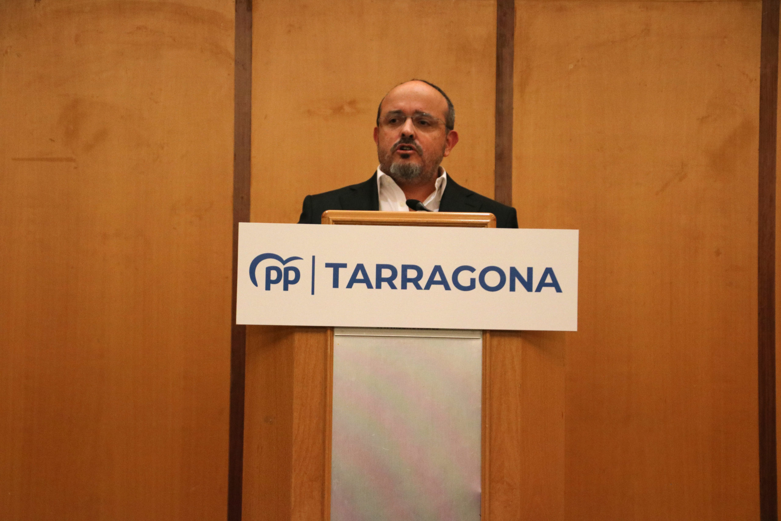 Fernández vaticina que el candidat de Sánchez a Catalunya serà Pere ... Fernández vaticina que el candidat de Sánchez a Catalunya serà Pere ...
